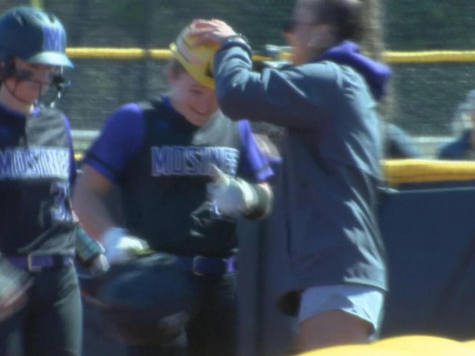 Mosinee Softball Sweeps Doubleheader to Move to 10-0