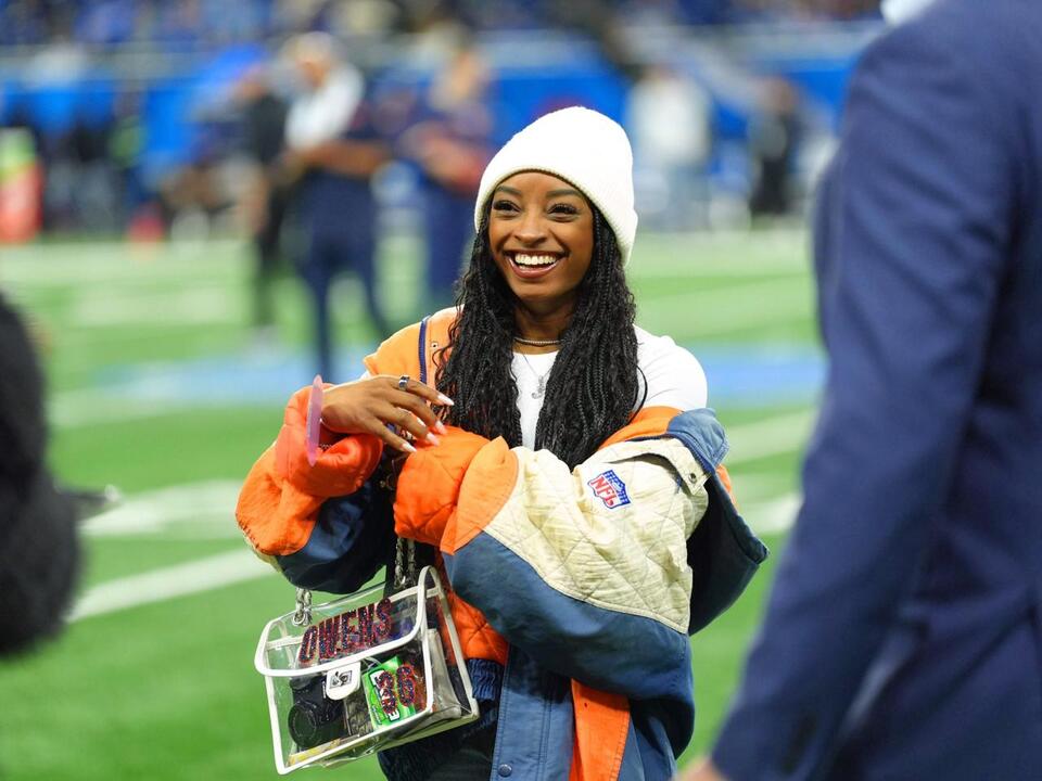“From Foster Care to This” – Simone Biles’ Emotional Reaction to Forbes ...