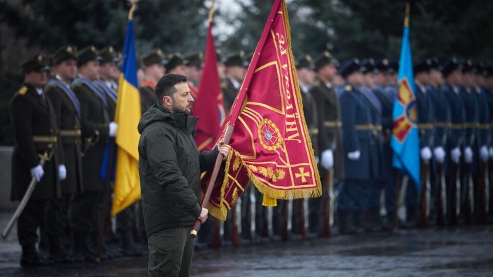 200,000 soldiers missing? Ukraine defense chief drops desertion ...