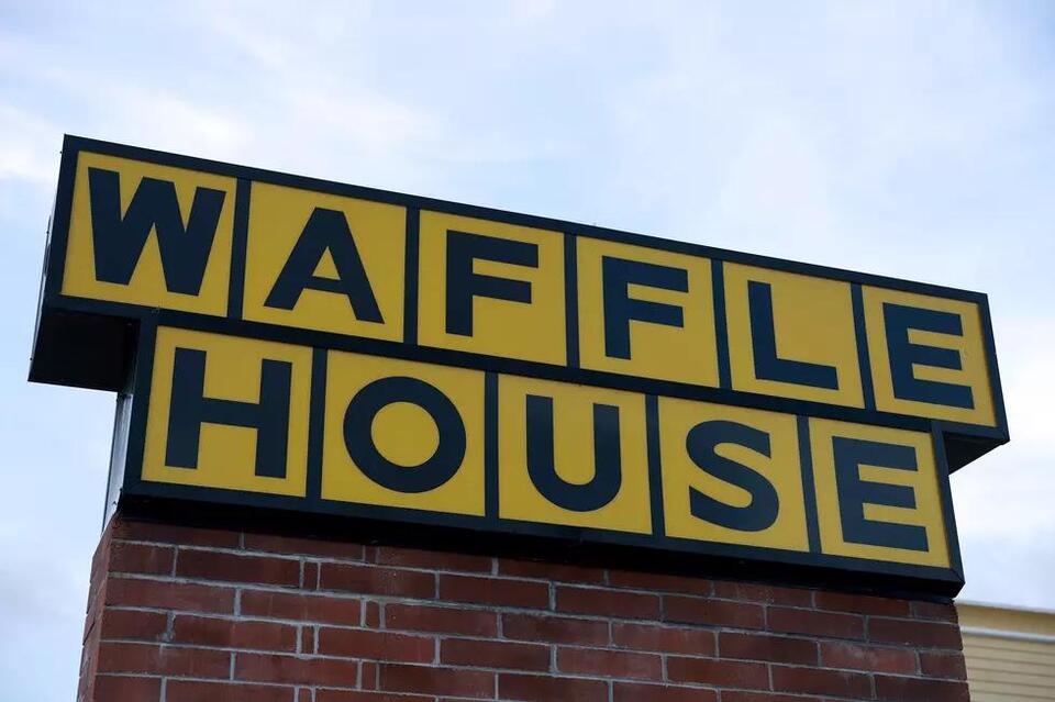 Louisiana Waffle House Locations Add Egg Surcharge as Prices Continue ...