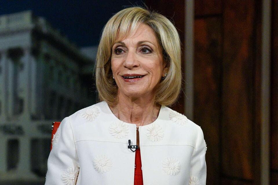 Andrea Mitchell delivers emotional final words on last show as MSNBC ...