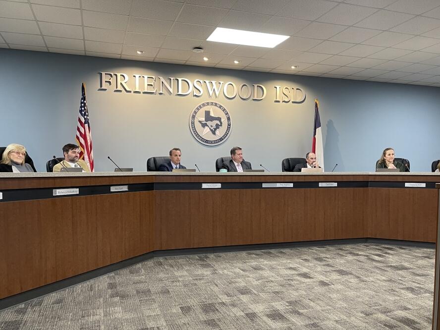 Friendswood ISD board of trustees ratifies electricity contract process