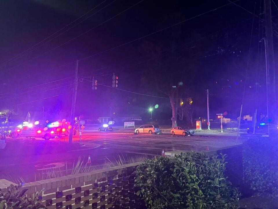 1 dead following 3-vehicle collision on Savannah Highway New Year's Day