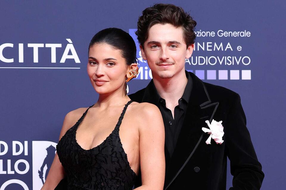 Timothée Chalamet Shuts Down Question About His Relationship with Kylie ...