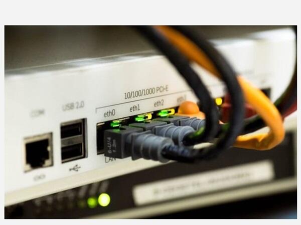 Worldwide CrowdStrike IT outage causing delays at BWI Airport, Windows ...