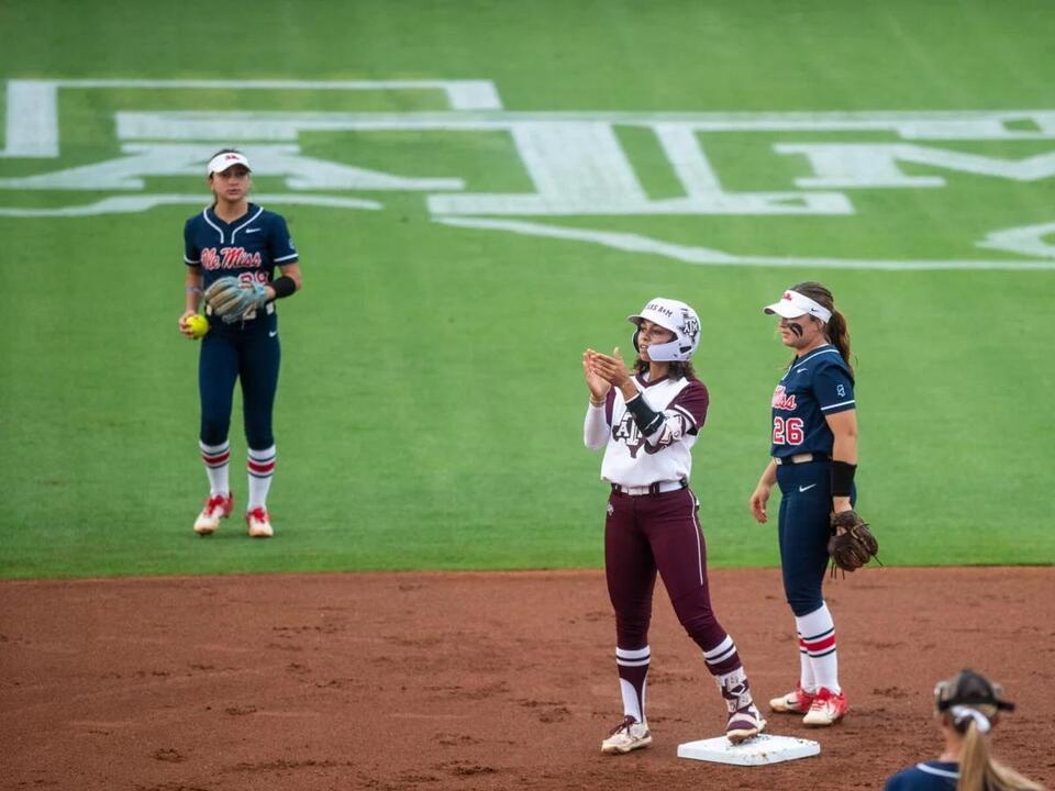 Wooley's return sparks A&M softball team to thumping of Houston