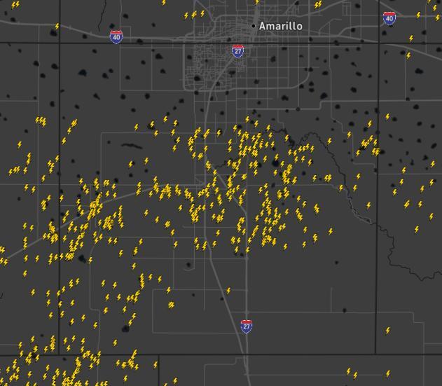 Lightning-sparked Texas wildfire destroys buildings, damages railroad ...