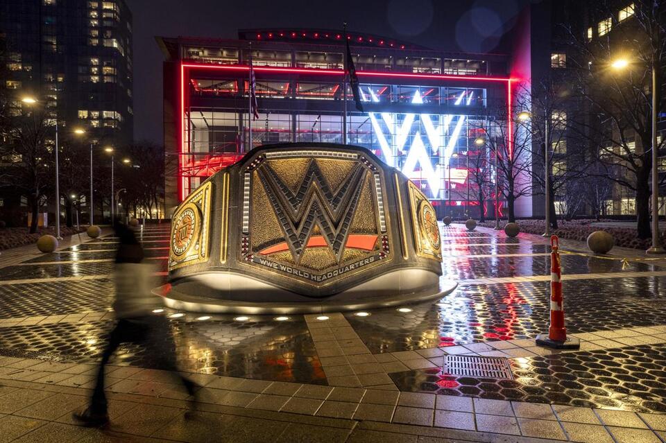 WWE Brings Elimination Chamber To Illinois In 2026 - NewsBreak