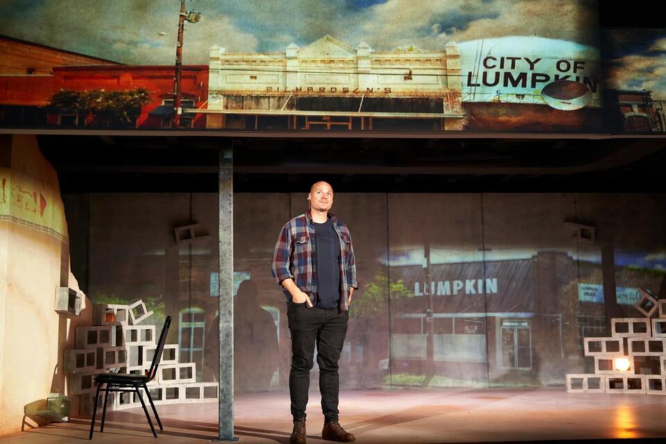 ‘Prisontown’ explores impact of ICE detention center on Lumpkin, GA ...