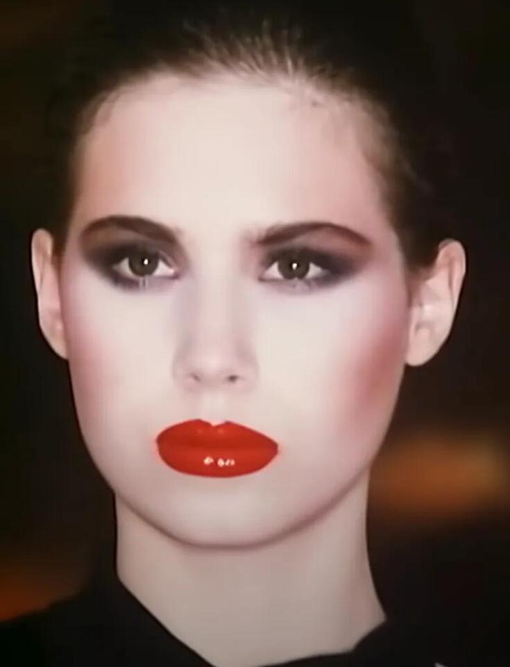 The ‘Addicted to Love’ Girls Then & Now: Where Robert Palmer’s Video ...