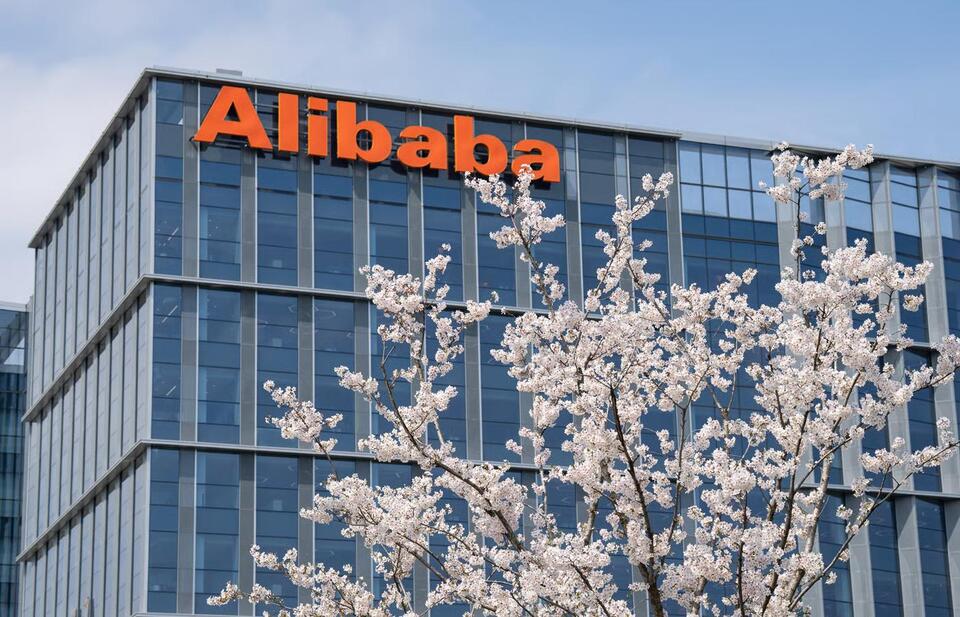 Alibaba’s Qwen Tech Lead Steps Down After Major Model Push - NewsBreak