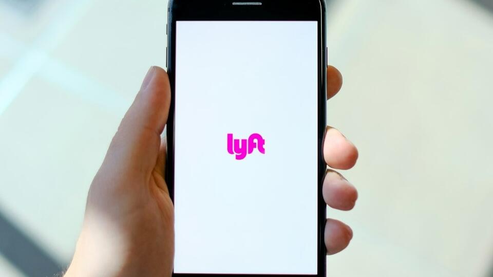 California-based Lyft Unveils New Rider Verification Tool, Restaurant ...