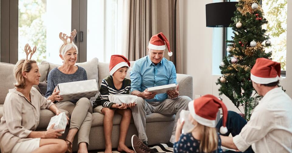 10 purchases upper-class families never brag about (but everyone else ...