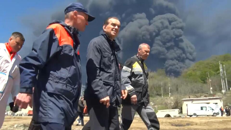 Ukraine keeps up assault on Russian oil sites as Kyiv expects more ...