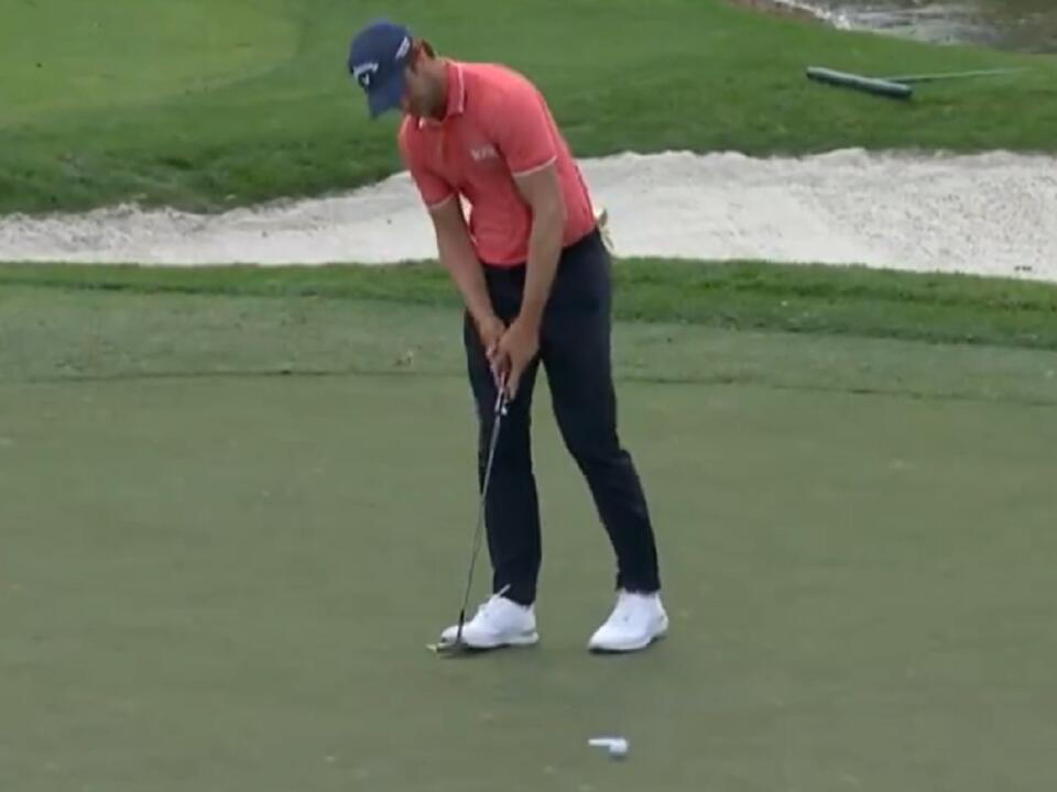 Golfer goes viral for his absolutely pathetic putting display