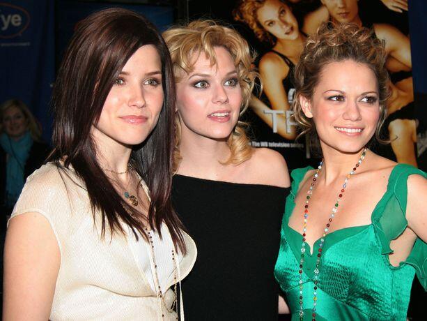 How Bethany Joy Lenz's Cult Impacted Her Relationship with 'One Tree ...