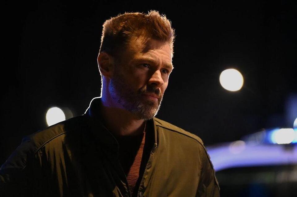 Fans Celebrate Minnesota Actor’s Return To Chicago P.D. - NewsBreak