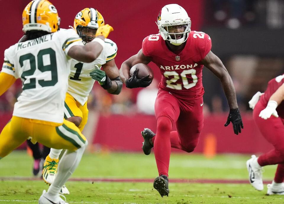 Should You Start Arizona Cardinals RBs Michael Carter or Bam Knight in ...