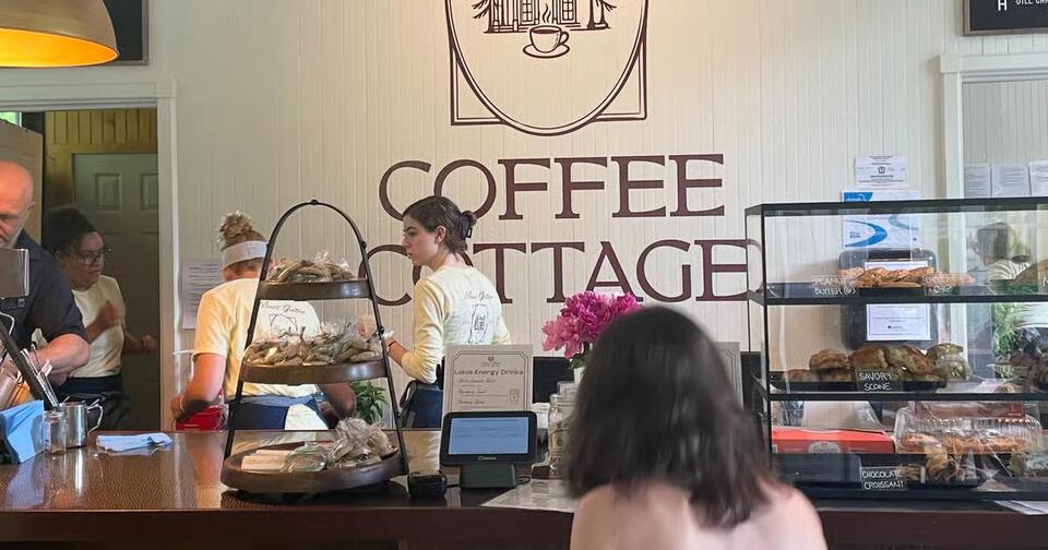 Mount Gretna kicks off summer season with new coffee cottage, community ...