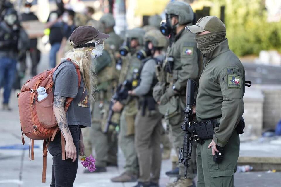 ‘No Secret Police’ bill aims to ‘unmask ICE’ - NewsBreak