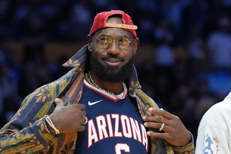 Lakers Legend Robert Horry Boldly Predicts LeBron James’ NBA Retirement ...