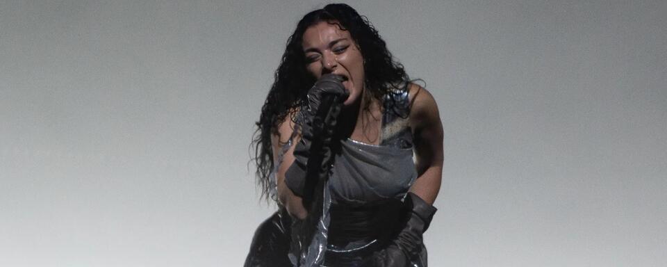 Charli XCX Brings Messy, Sweaty Rave to the Grammys Stage—and I Loved ...