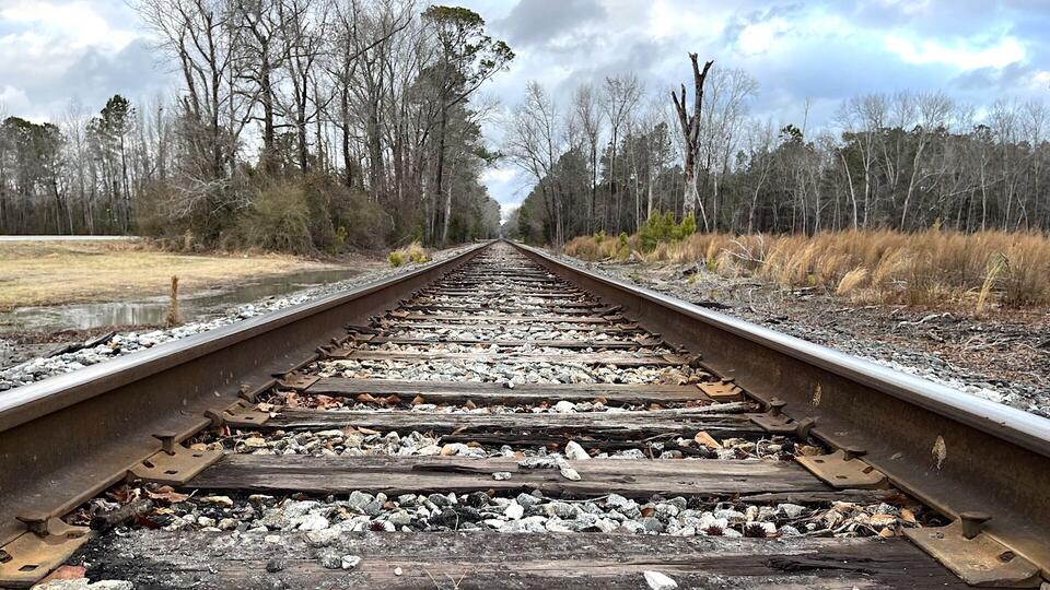 Union Pacific, Norfolk Southern to create first transcontinental railroad - NewsBreak