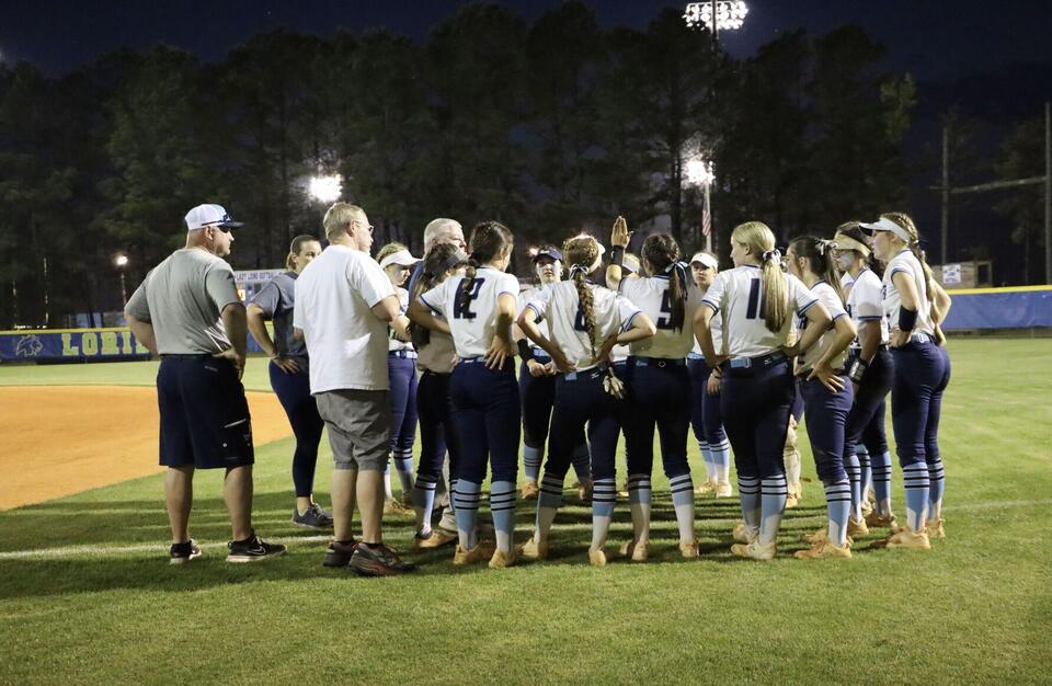 Aynor softball inches closer to region title with win over Loris ...