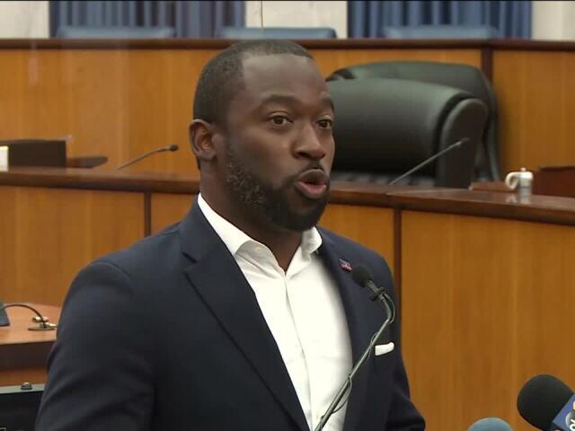 Richmond Mayor Levar Stoney drops out of race for Governor of Virginia