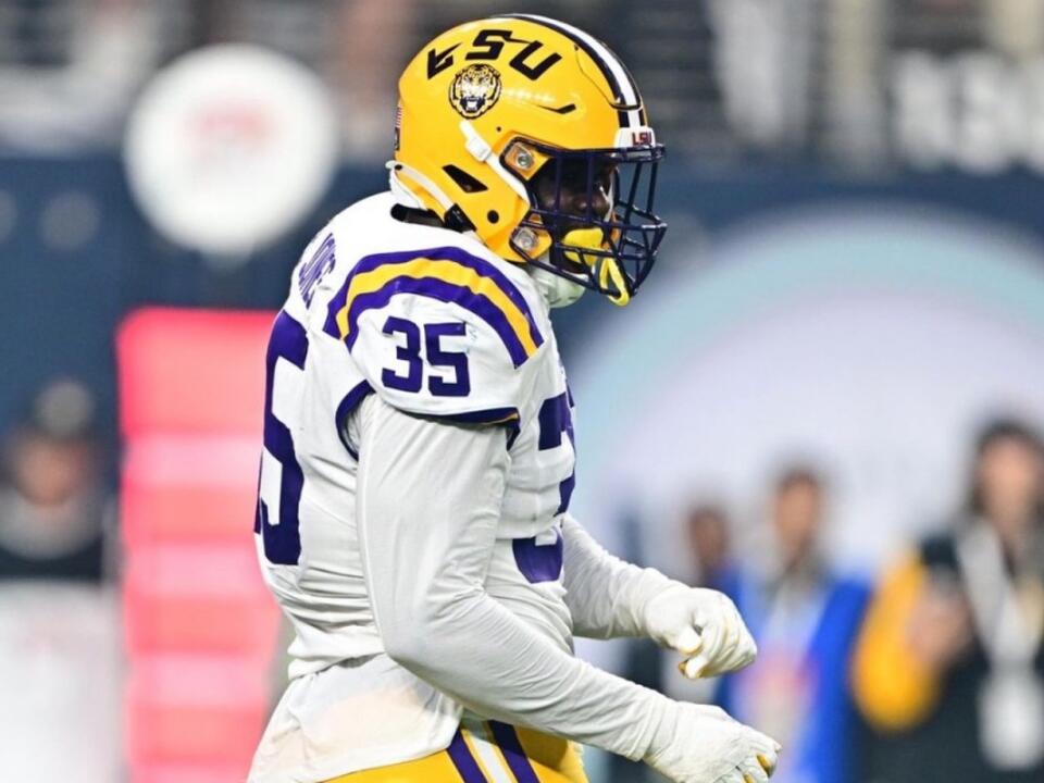 Despite loss, Sai’vion Jones has a breakout game for LSU