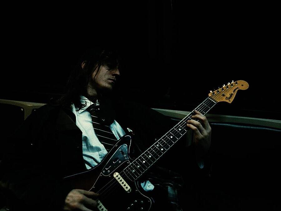 Mk.gee Announces 2024 Fall Tour Dates