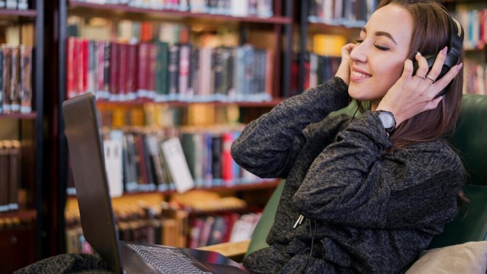 Your library card hides a free movie streamer almost no one uses ...