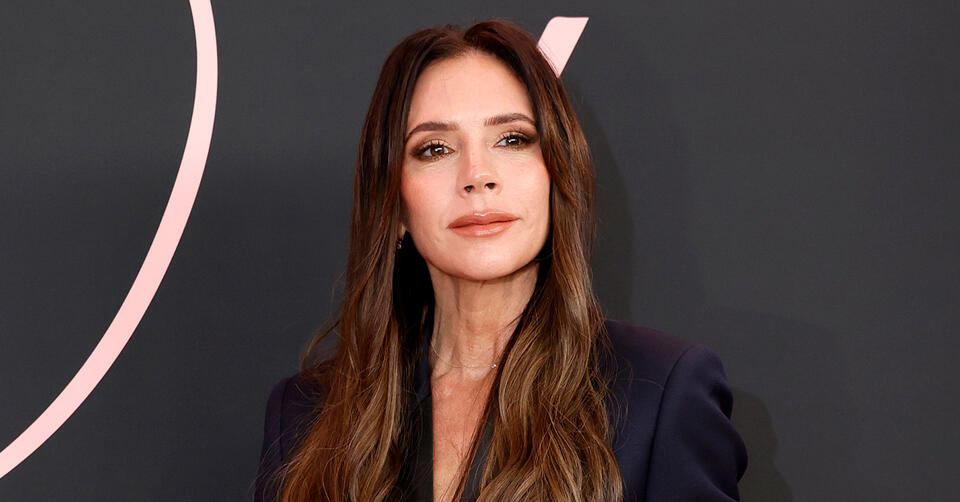 Victoria Beckham Has Mini Spice Girls Reunion Amid Brooklyn Beckham ...