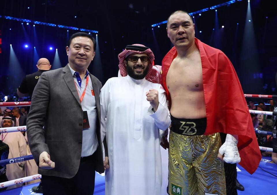 Frank Warren Names The ‘Big Puncher’ For Daniel Dubois- Zhilei Zhang ...