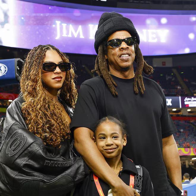 Super Bowl: Rumi Carter Makes Rare Appearance With Jay-Z & Blue Ivy ...