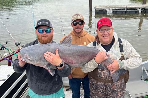 Poca Native Catches State-Record Blue Catfish - NewsBreak