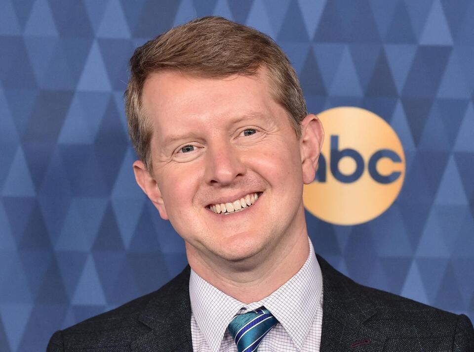 ‘Jeopardy!’ host Ken Jennings reveals where he stands on President ...