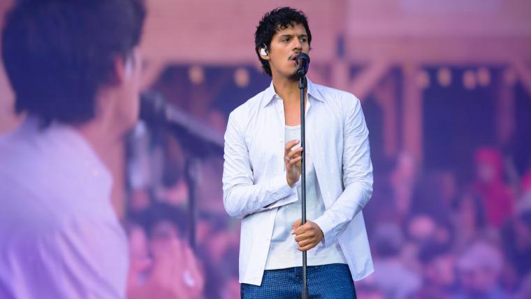 Omar Apollo tickets 2024: Schedule, cost to see singer around the world ...