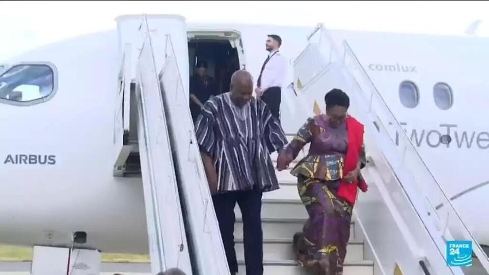 Ghanian traditional shirt sparks debate after Zambians mock president's ...