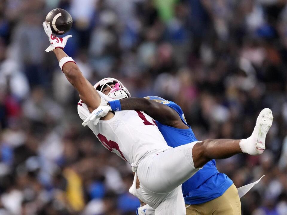 Kurtis Rourke passes for 4 touchdowns as Indiana spoils UCLA's Big Ten ...