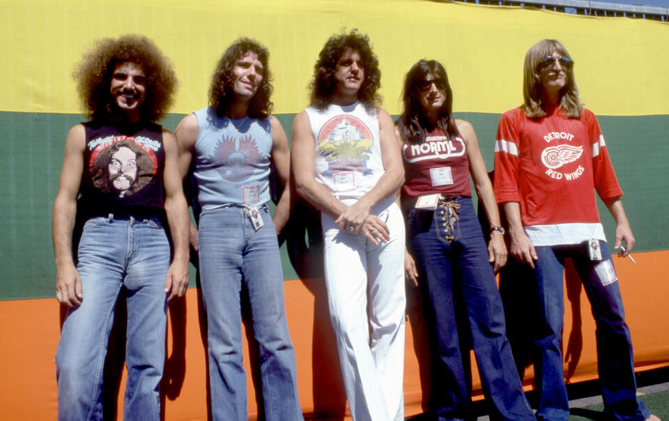 One of the Best-Selling Rock Bands Ever Announces Its Final Tour Dates ...