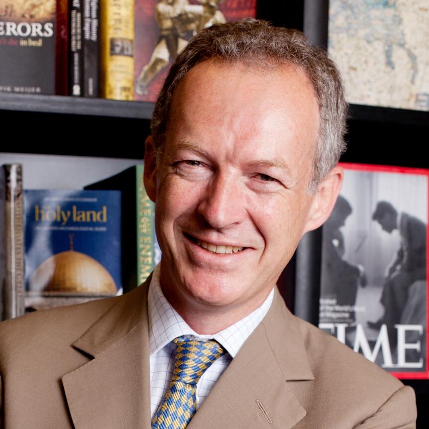 James Daunt Sees a Bright Future for B&N - NewsBreak