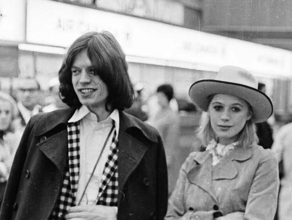 Mick Jagger, Keith Richards & Metallica Pay Tribute to Marianne ...