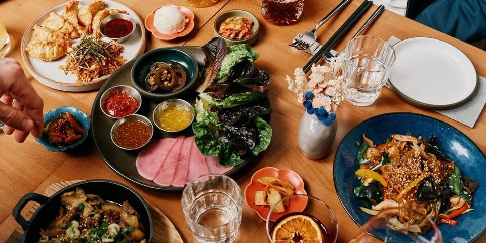 These 6 new Chicago restaurants spotlight family roots - NewsBreak