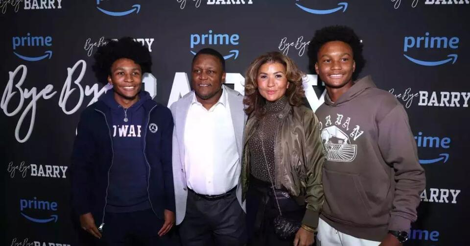 Barry Sanders’ Ex-Wife Lauren Campbell, Former News Anchor, Mother Of ...