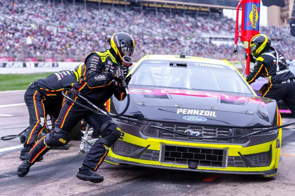 Dale Earnhardt’s Iconic Blue and Yellow Returns: Austin Cindric to Race ...