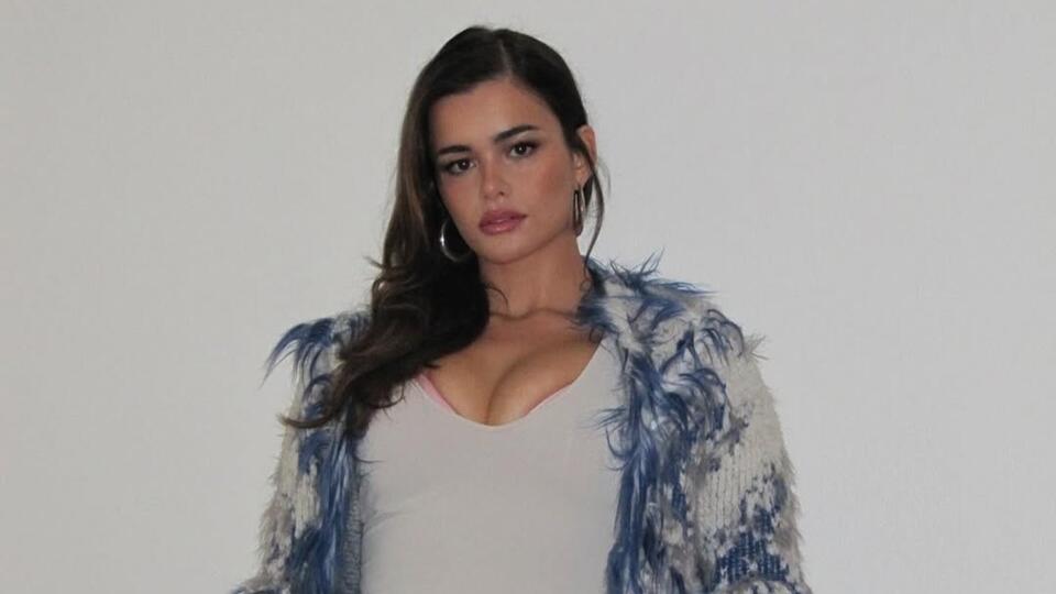 Barbie Ferreira Turns Heads in Daring Top - NewsBreak