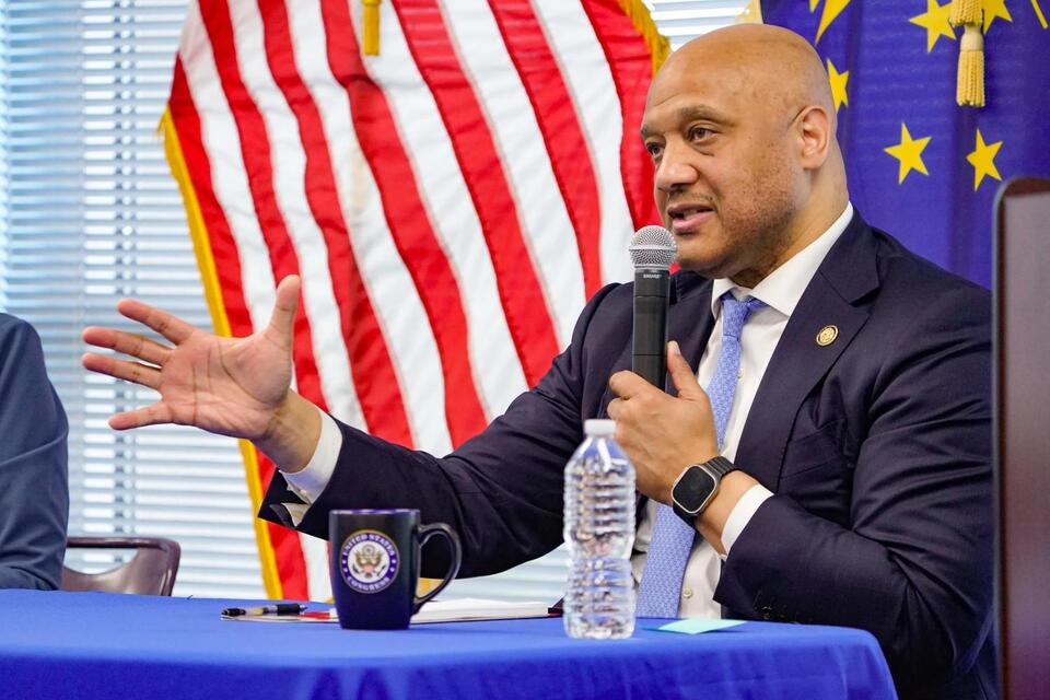 André Carson drawn out of Indy House district in proposed redistricting ...