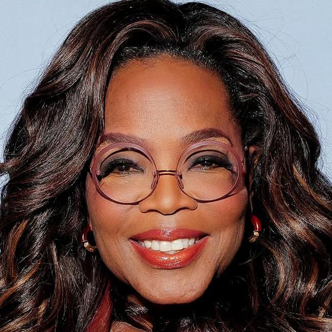 Oprah Winfrey Flaunts Her Weight Loss With A 'Thinner' Face In Photos ...
