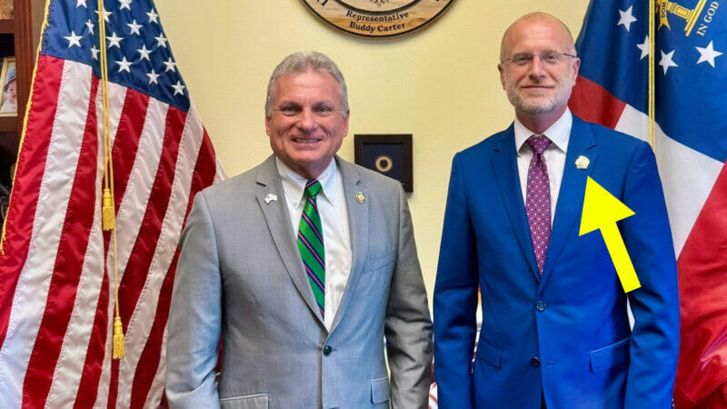 Social Media Is In Shock After They Zoomed In And Realized Donald Trump ...